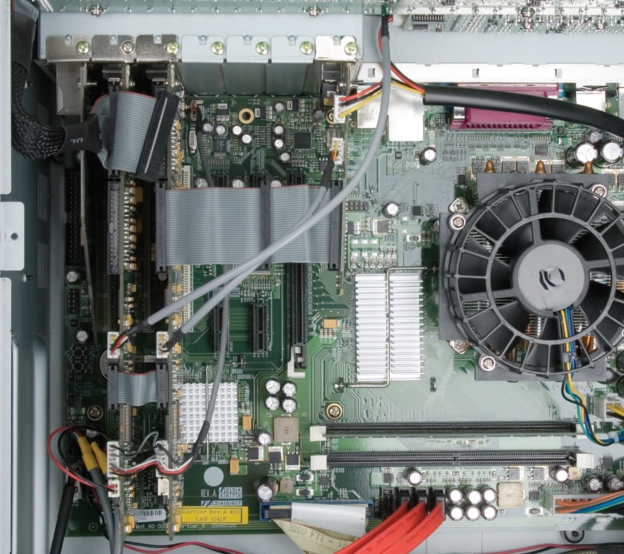 How to install the DX8100-EXP.